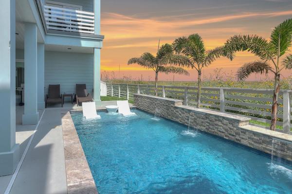 Beachhouse Bliss - Corpus Christi, TX