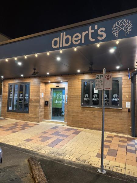 Alberts Est 2017 - 이니스페일