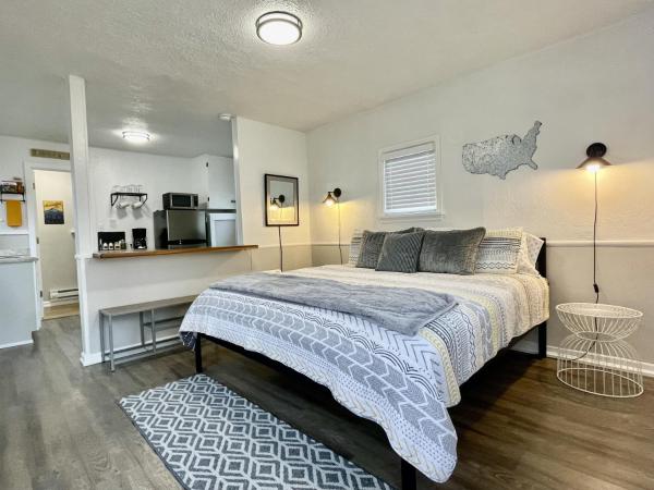 Cozy Studio Cottage - Downtown Twin Falls - Twin Falls, ID