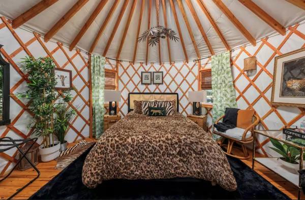 Jungle Haven Yurt- Unit #2 - Waco, TX