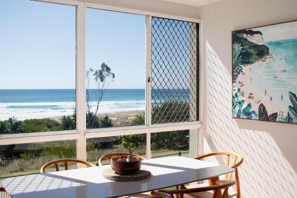 Banksia By Khove - Coolangatta