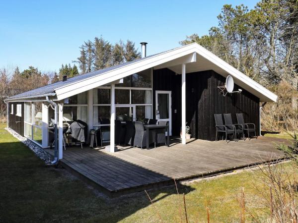 6 Person Holiday Home In Blokhus - Blokhus