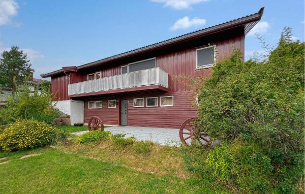 Lovely Home In Hamar With Wifi - Furnes