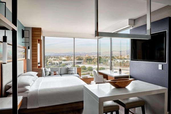 Marriott Irvine Spectrum - Laguna Beach, CA