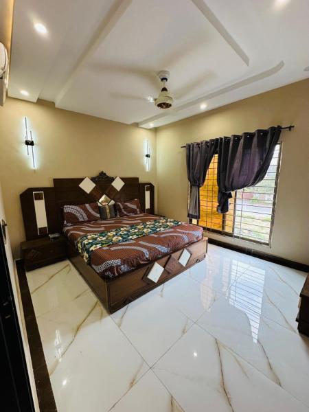 Guest House - Karachi