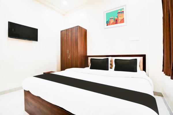 Hotel O Uts Stay In - Nagpur