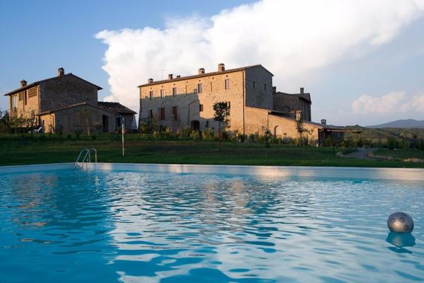 Country Home Tuscany - Courtyard Room - Monteriggioni