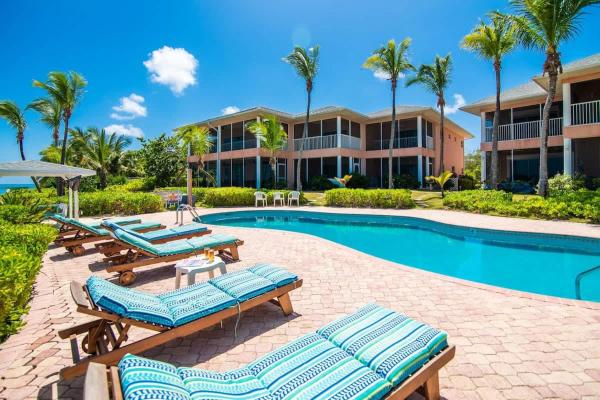 Northern Lights #4 - 2br-2 Half Ba Oceanfront Condo On North Side - Cayman Islands