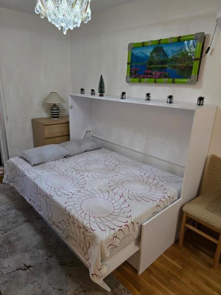Laki 15 - Belgrade