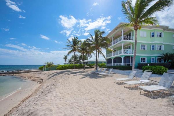 On The Bay #103 Condo - Cayman Islands