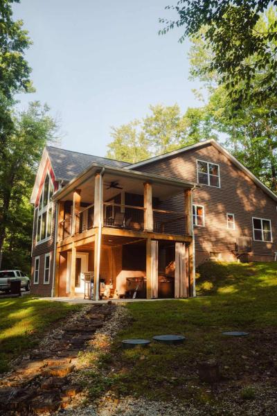 Modern 2 Bd Cabin With Hot Tub & Games & Central Loc - Hocking Hills State Park, OH