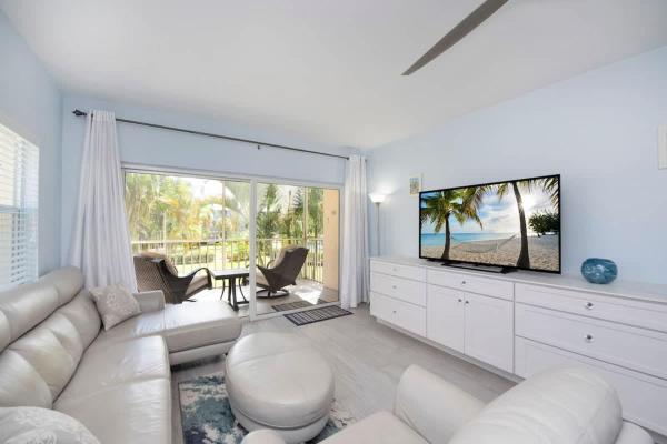 Plantation Village #37 Condo - Cayman Islands