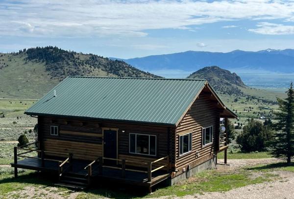 Secluded Montana Cabin With Stunning Madison River Valley Views, Near Ennis, Mt - Ennis, MT