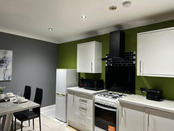 Elegant 1bd, Gym, Parking, Bus To Airport, Sleeps4 - Edinburgh