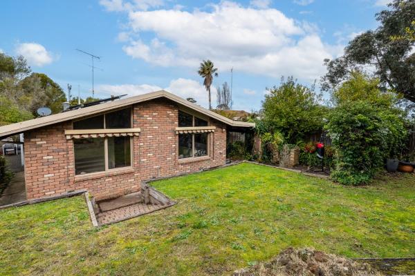 Spacious, Pet Friendly, Near Boat Ramp And Water - Geelong