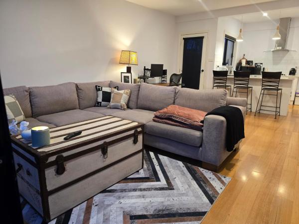 Spacious 2br Retreat With Spa - Brunswick