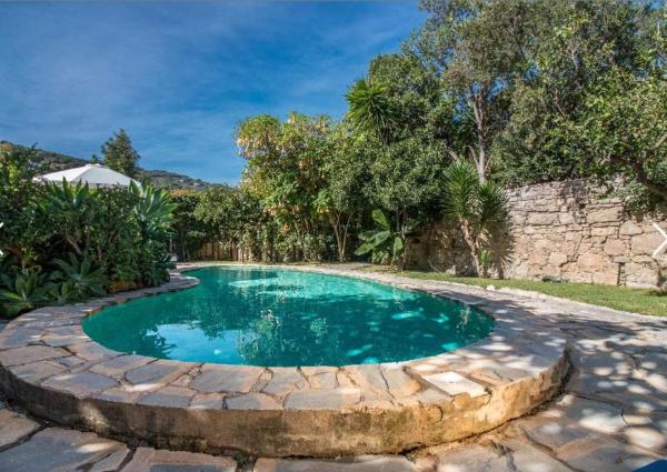 Casa Rural En El Parque Natural De Los Alcornocales - Jimena de la Frontera