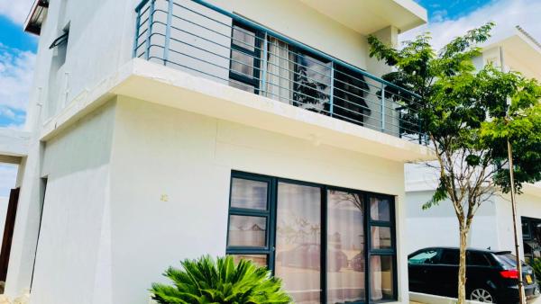 Landscape Court - Windhoek