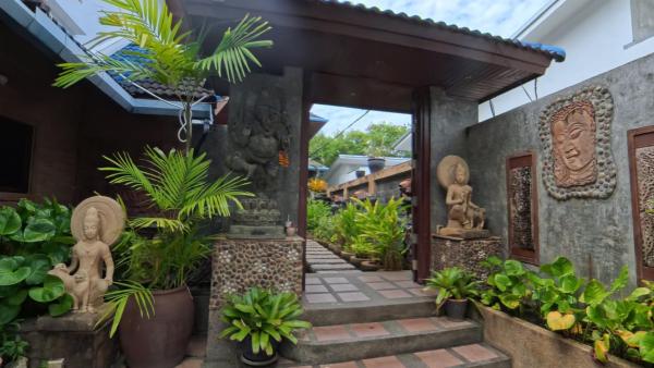 The Nai Harn Collective - Karon Beach