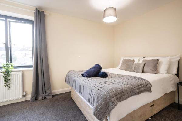 Chapel Corner Contractor Free Parking & Wifi - Swindon