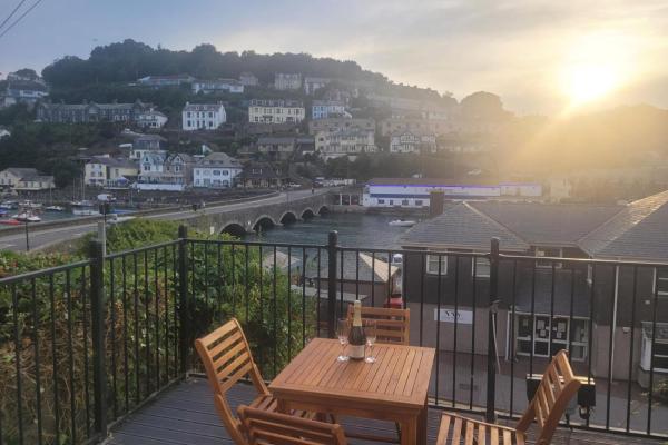 Looe Cottage - Seaside Views Log Fire Sleeps 4 - Looe