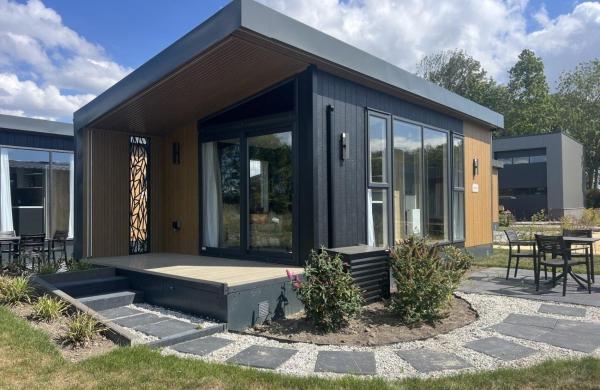 Vakantiepark De Zeeuwse Parel - Hotel Chalet - Bergen op Zoom