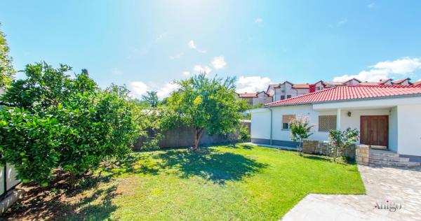 Holiday Home Leo - Mostar