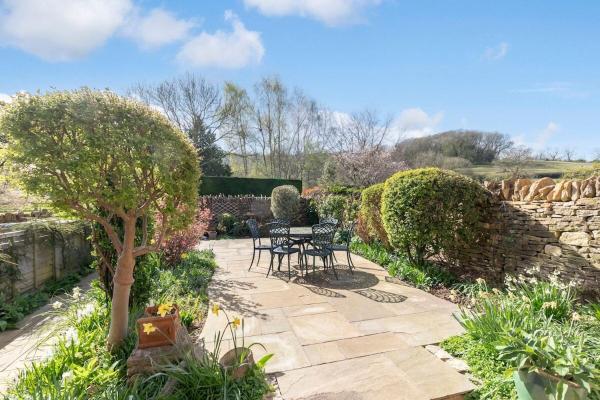 Tranquil Two Bedroom Home On Leckhampton Hill - Cheltenham