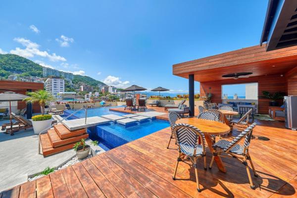 2 Pools And Gym W/ Workspace | Romantic Zone 1br - Puerto Vallarta