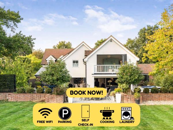 Mayrose House - 6br 4bath Luxe Spacious Retreat - London Stansted Airport (STN)