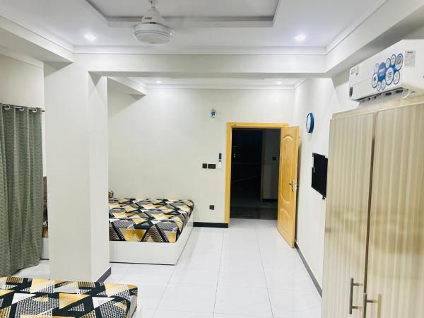 Royal Hotel - Islamabad