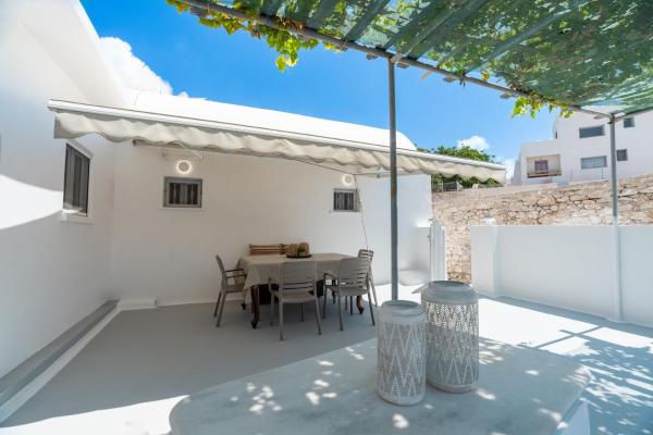 Earthy House - 1 - Santorin