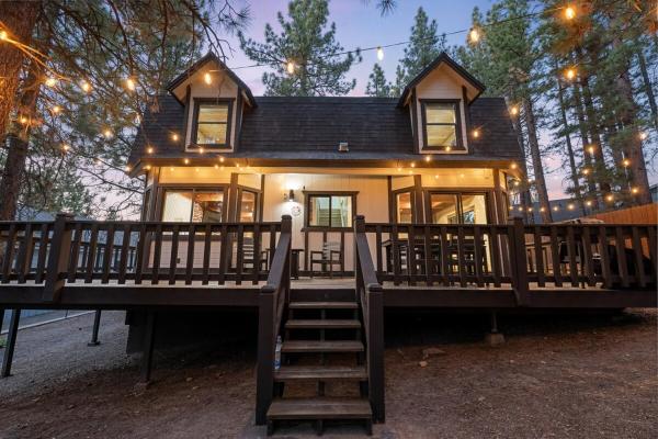 Centrally Located Game Room Ev 5 Min To Slopes - Big Bear Lake, CA