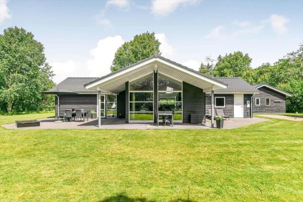 Bv362-blavand-gl-maelkevej-24 - Blåvand