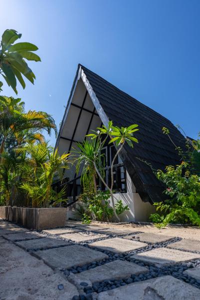 Beach Resort - Private Bungalow - Gili Trawangan - Gili Islands