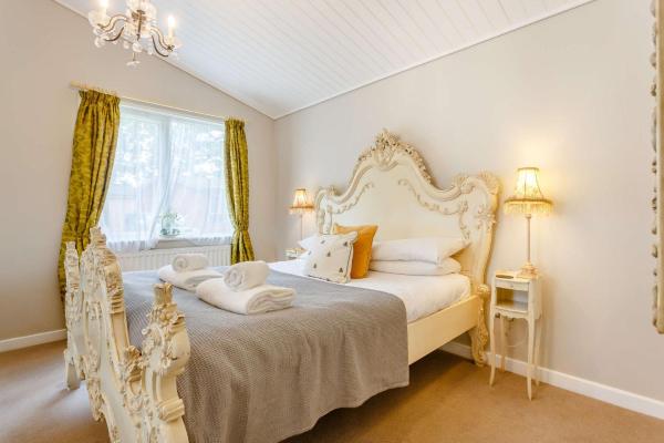 Romeo Lodge - Chipping Norton