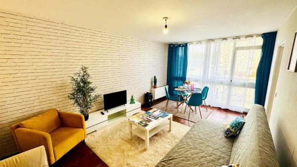 Coeur De Dammarie - Balcon Et Parking Privé - Savigny-le-Temple