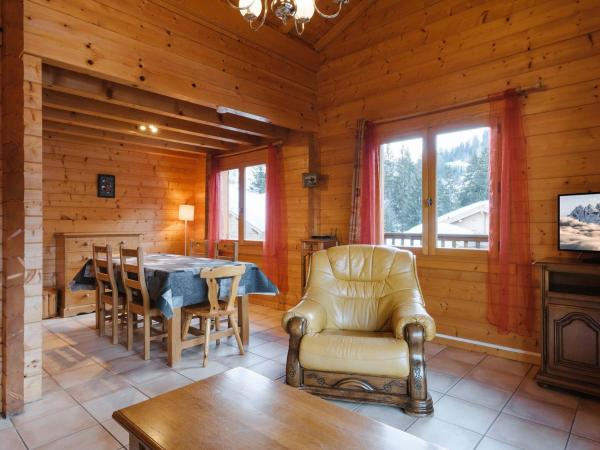 Chalet Mitoyen à La Clusaz, Idéal Famille, 6 Voyageurs, 3 Chambres, Proche Pistes - Fr-1-304-277 - La Giettaz