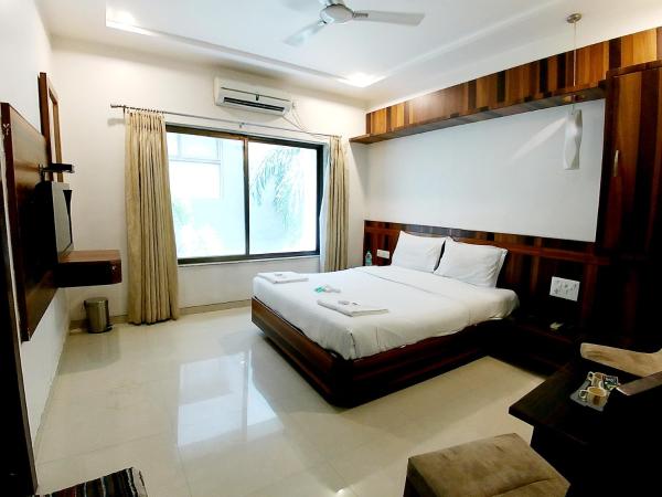 Hotel Royal Satyan Inn - Kopargaon