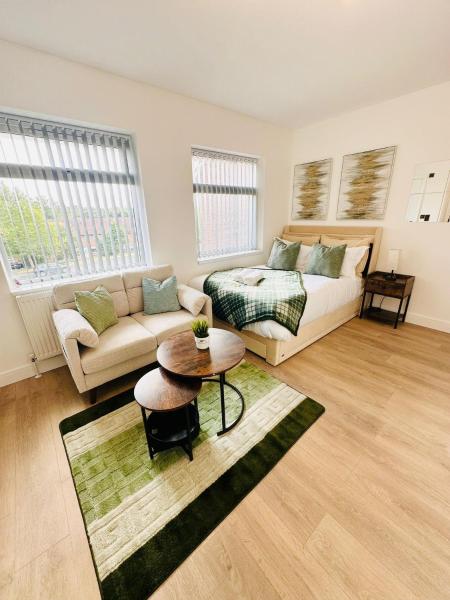 Luxury Self-contained Studio Apartment Near Qe Hospital R5 - Birmingham