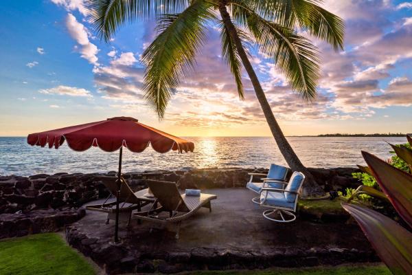 Honls Beach Hale Big Island - Kailua-Kona, HI