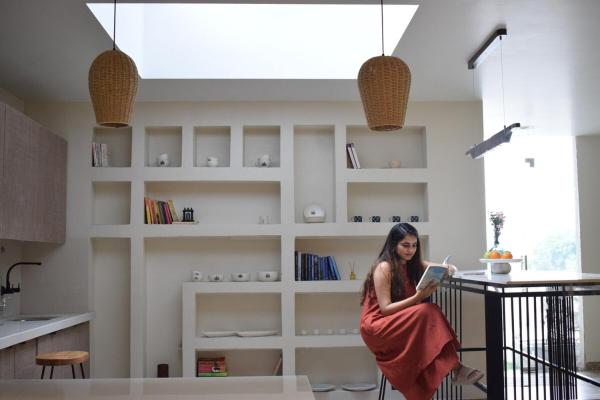 Somewhere In Jaipur, Sunlit Boho Floor Behind Airport - Jaipur