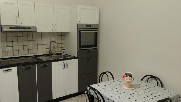 Hoya Room & Living - Bari