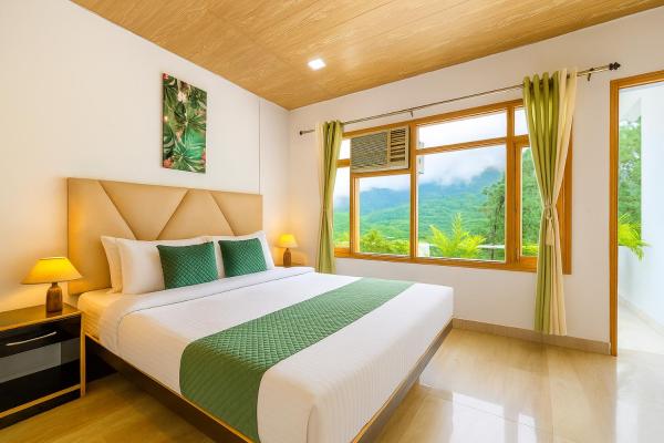 Hotel Shiva Lake - Near Mussoorie Lake - Mussoorie