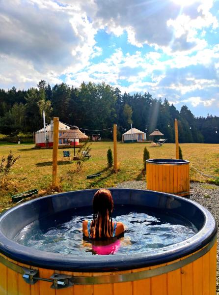 Glamping Niebiańska Osada Jurty Dolnośląskie & Spa - Polen