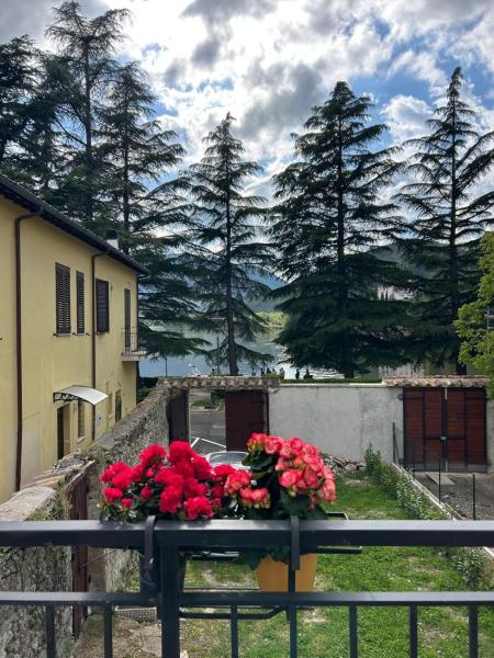 Piediluco House - La Casa Di Caio - Rieti