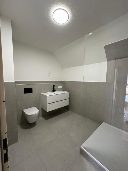 2 Stylische Zimmer , Gerade Renoviert, 15 Min Vom Hbf Hamburg - Wedel