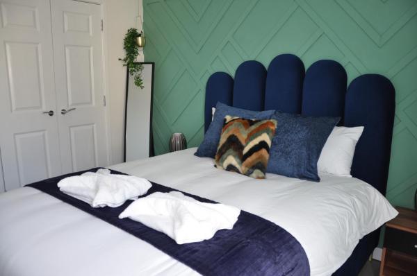 2 Bedroom Modern Apt- Cmk-smart Tv-free Parking - Milton Keynes