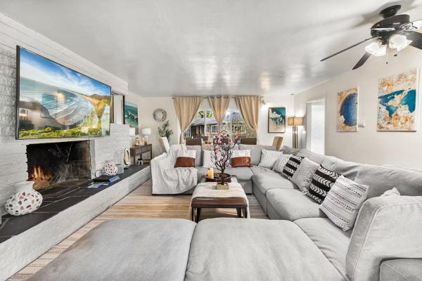 Entire Private 4-br Home, Spacious, Lux King Bed, Ranch Style, Prime Area, Available Now - ラ・メサ, CA