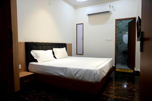 Bankey Bihari Bhawan - Vrindavan